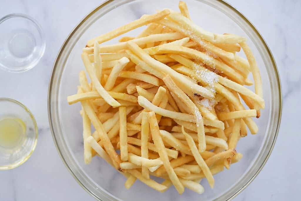 Air Fryer Shoestring Fries (Frozen) | Air Fryer Dinners